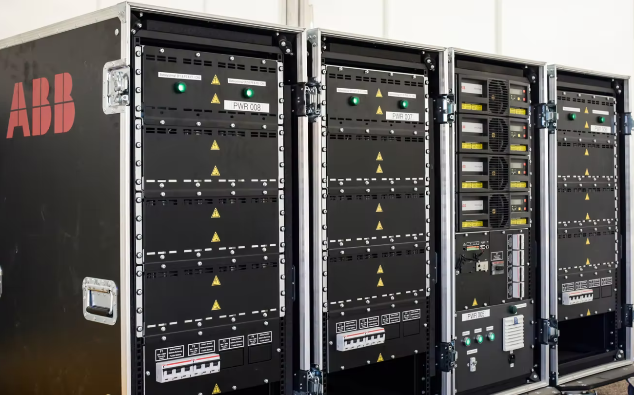 Boosting Power Efficiency with the Best UPS Solution for Enterprises